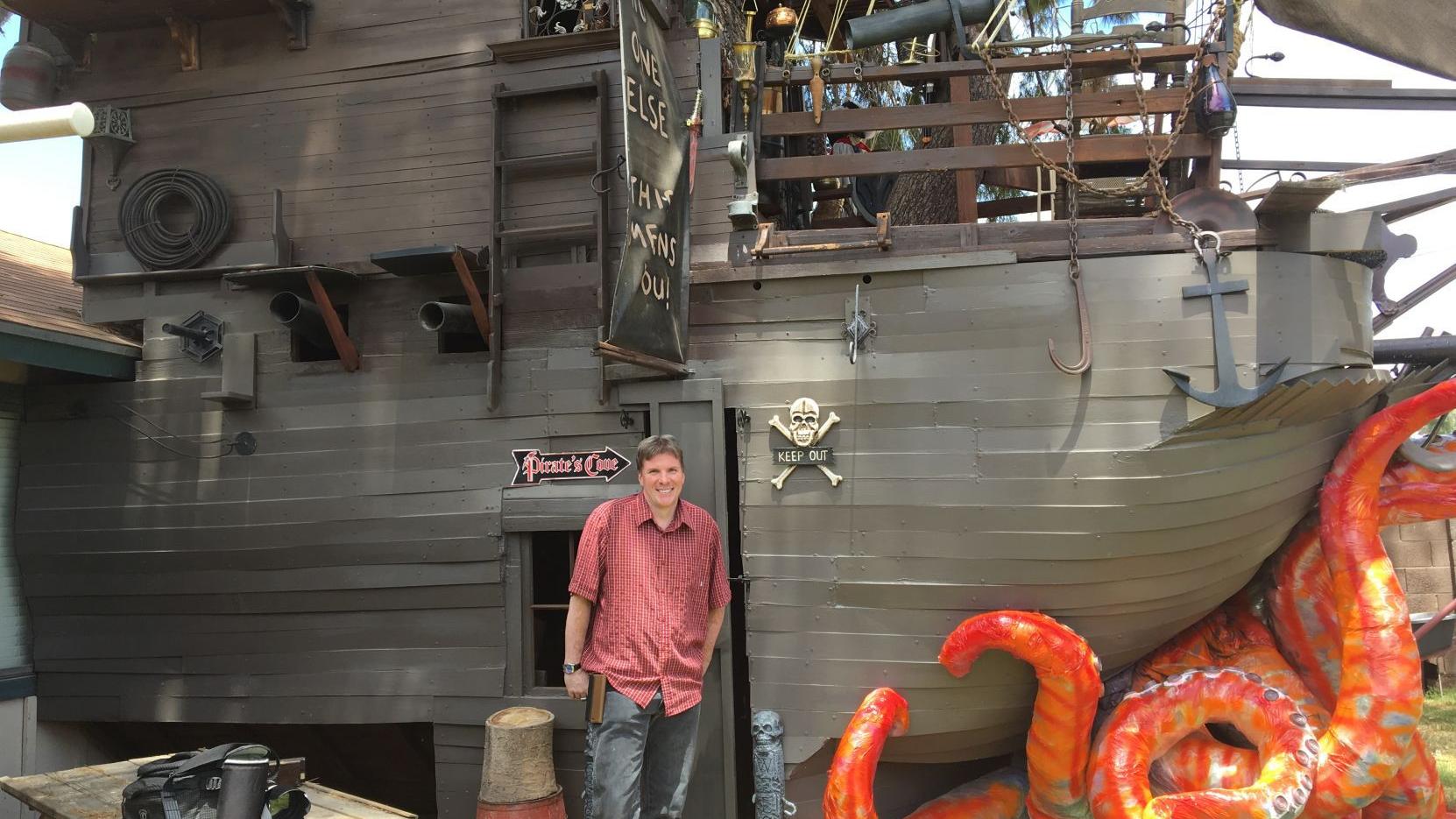 CG man builds 3-story Disney-like pirate ship in yard | Casa Grande ...