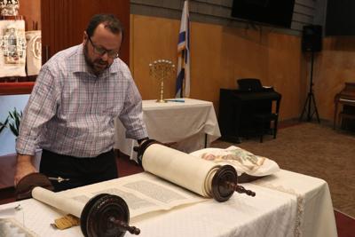 Growing Arizona Jewish population finds community in synagogues ...