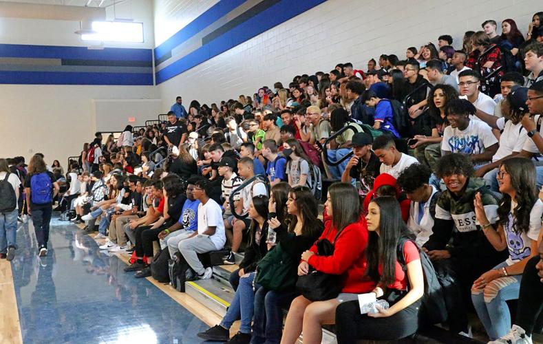 Desert Sunrise's first day of school | Featured | pinalcentral.com