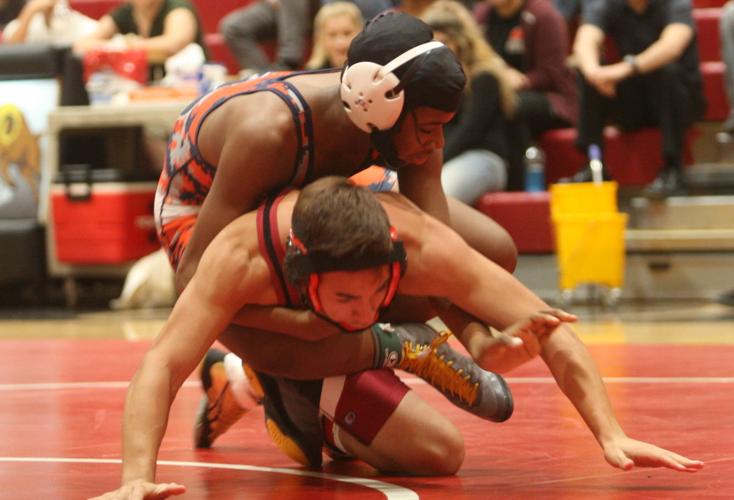 It's all in the family for Poston Butte wrestling trio | Sports ...