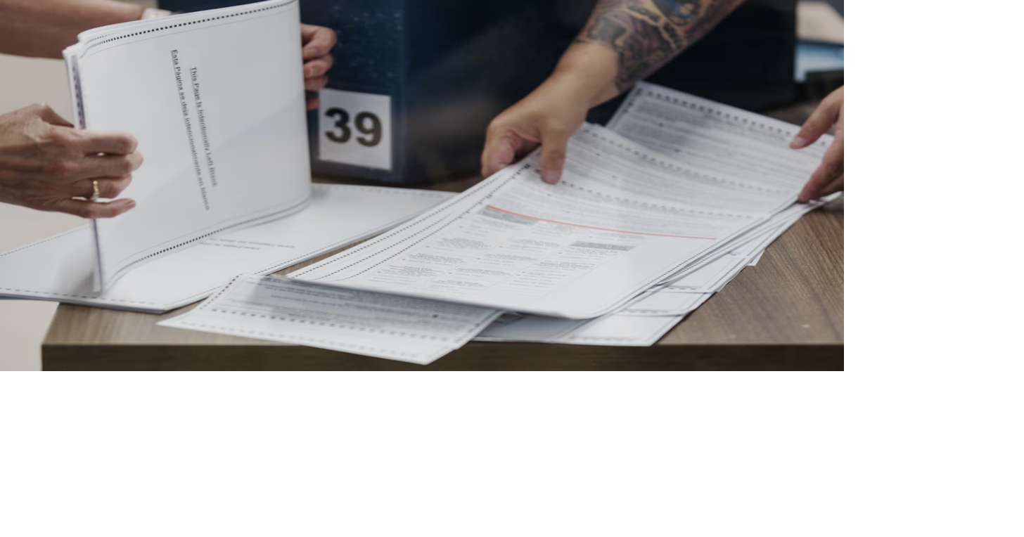 Department of Justice appeals for Arizona's voting records | Politics ...