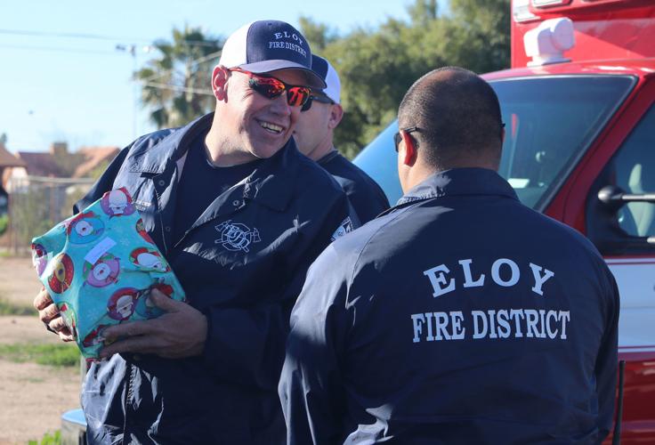 Eloy Fire District's Adopt-a-Family 12/24/18 | News | pinalcentral.com