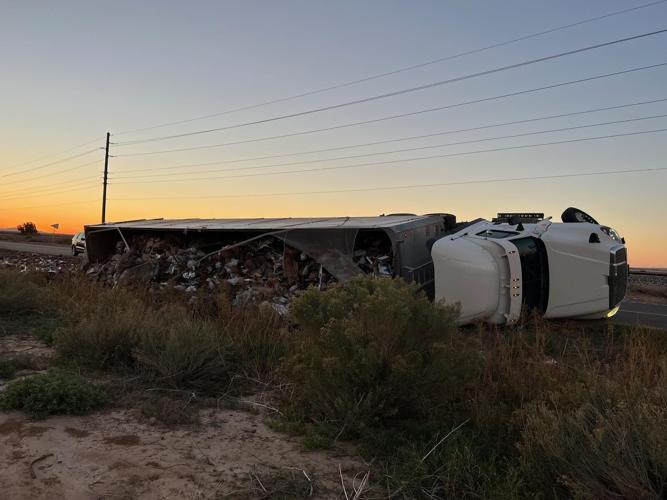 Semi rollover on SR 238 causes traffic delays | News | pinalcentral.com