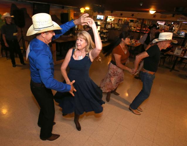 Arizona 2-Step competition | Featured | pinalcentral.com