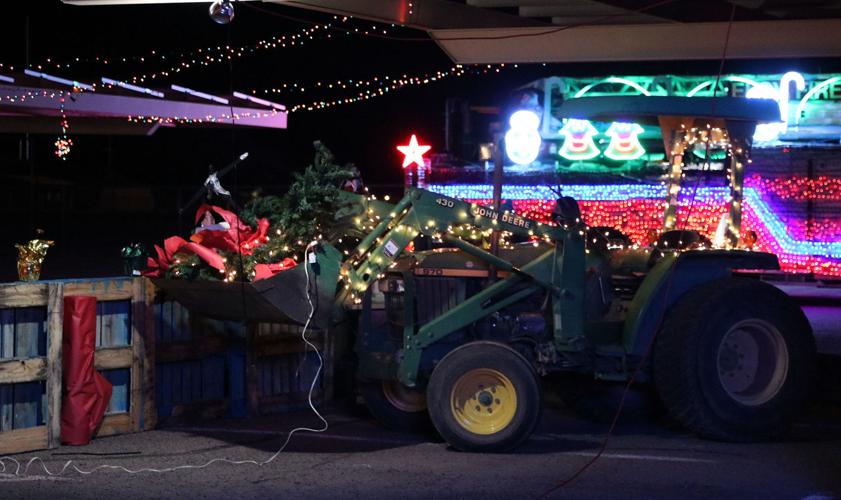 EESD Christmas drive-thru 12/15/20 | News | pinalcentral.com