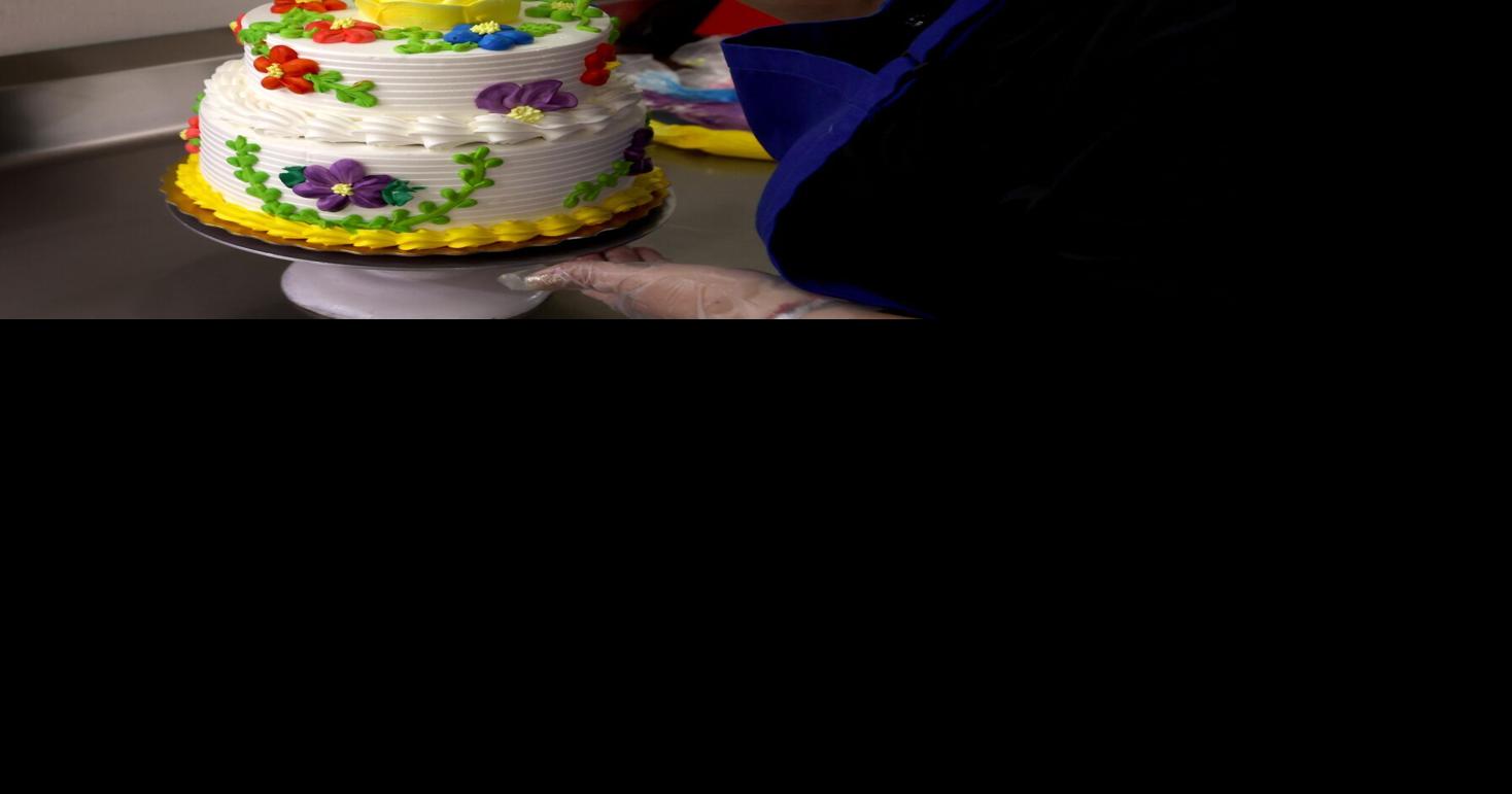 CG baker wins cake decorating competition | Pinal Ways Magazine ...