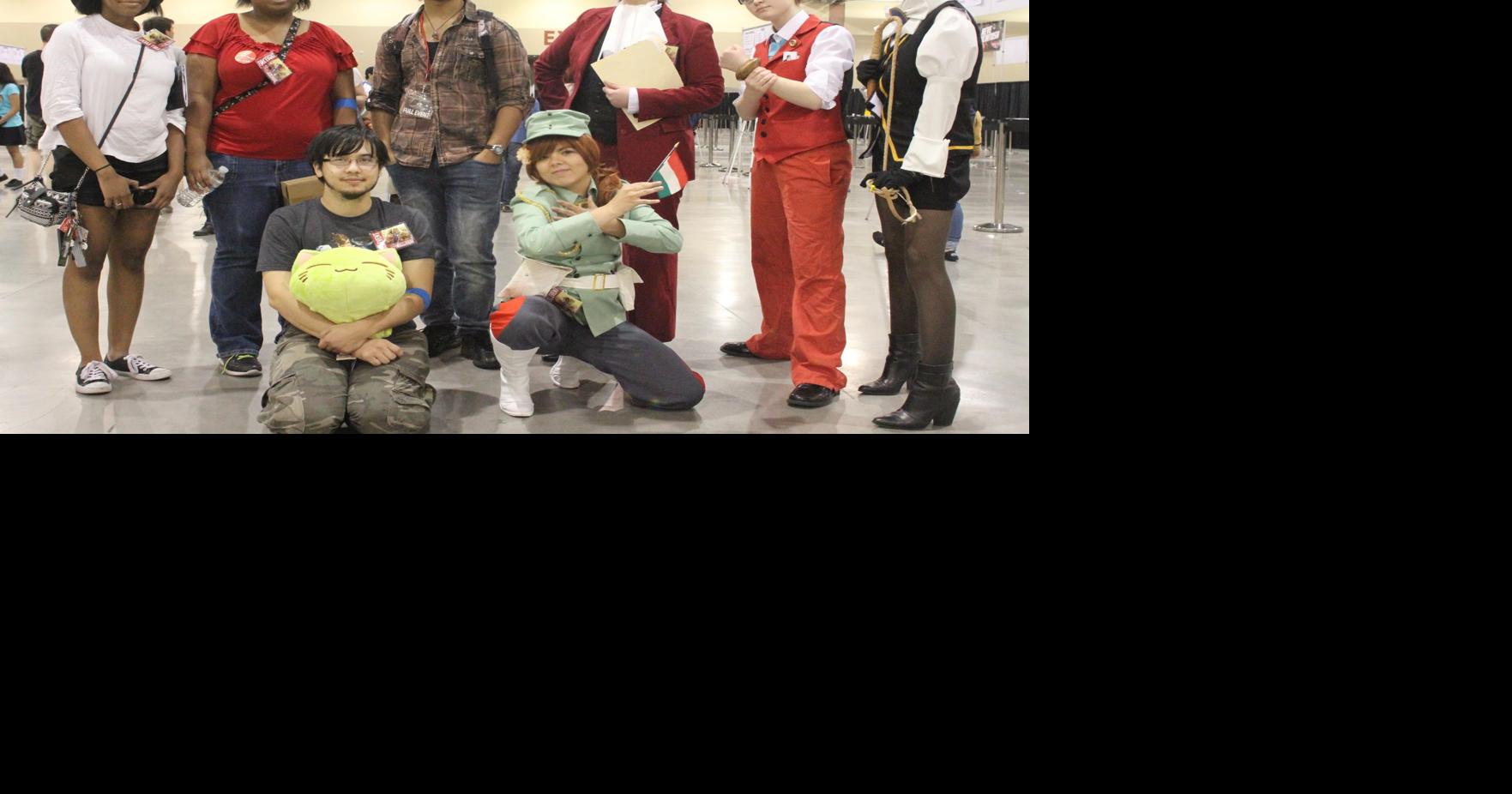 Comicon remains as popular as ever in spite of record heat ...