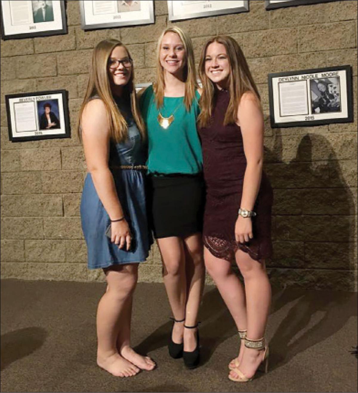 Coolidge students rake in the cash | Education | pinalcentral.com