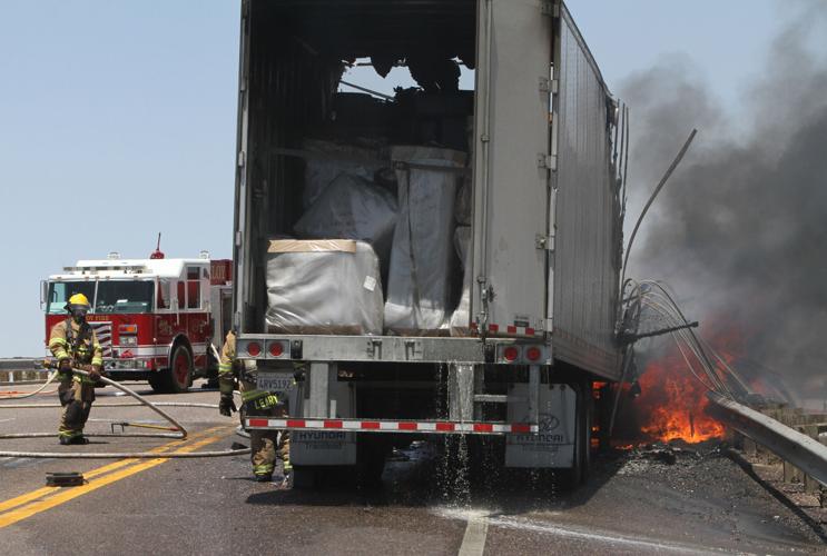 Sunland Gin Road tractor trailer fire | News Photo Galleries ...