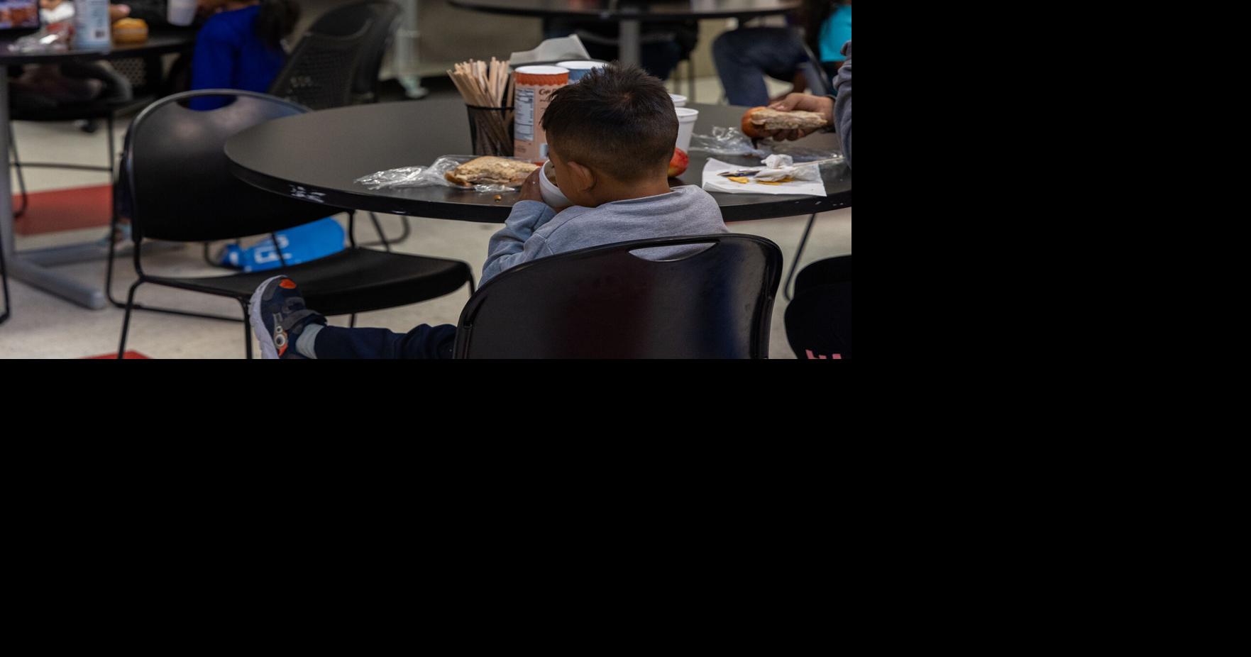 Border shelters stave off ‘homelessness on steroids,’ but funding worries remain | Arizona News ...