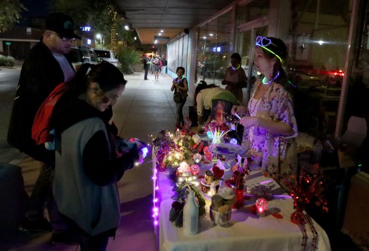 Downtown Neon Walk | Featured | pinalcentral.com