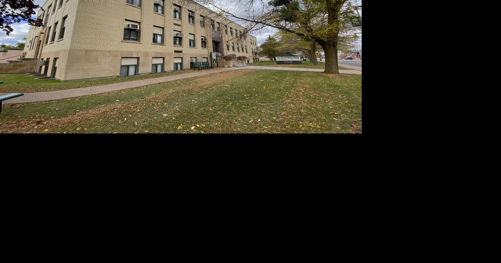 Council split on occupying historic courthouse | Communities ...