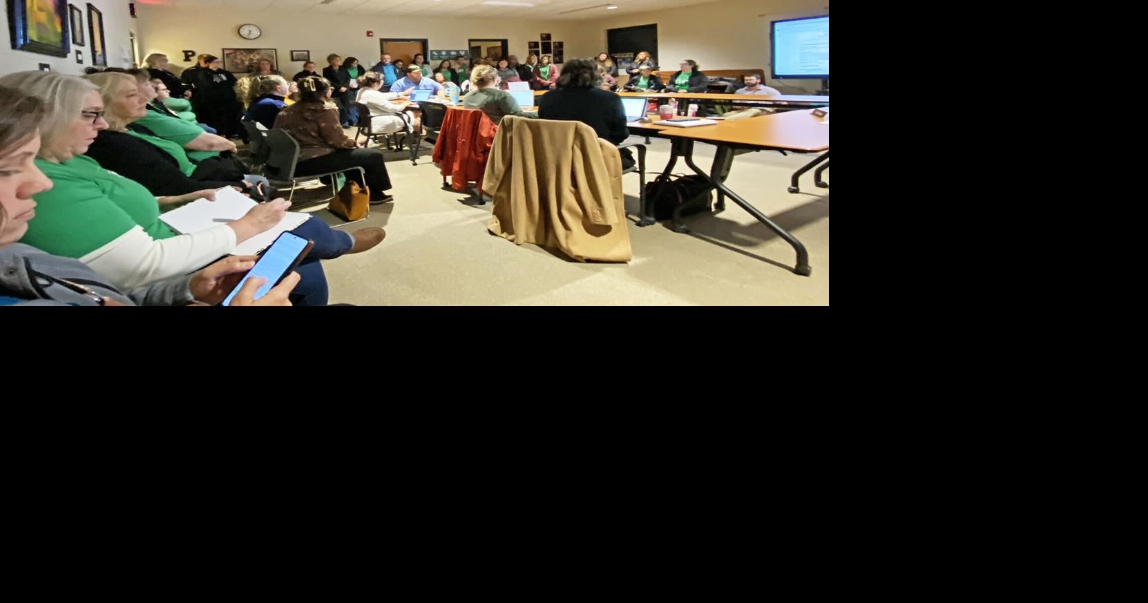 School staff shows support for elementary para citing low moral and ...