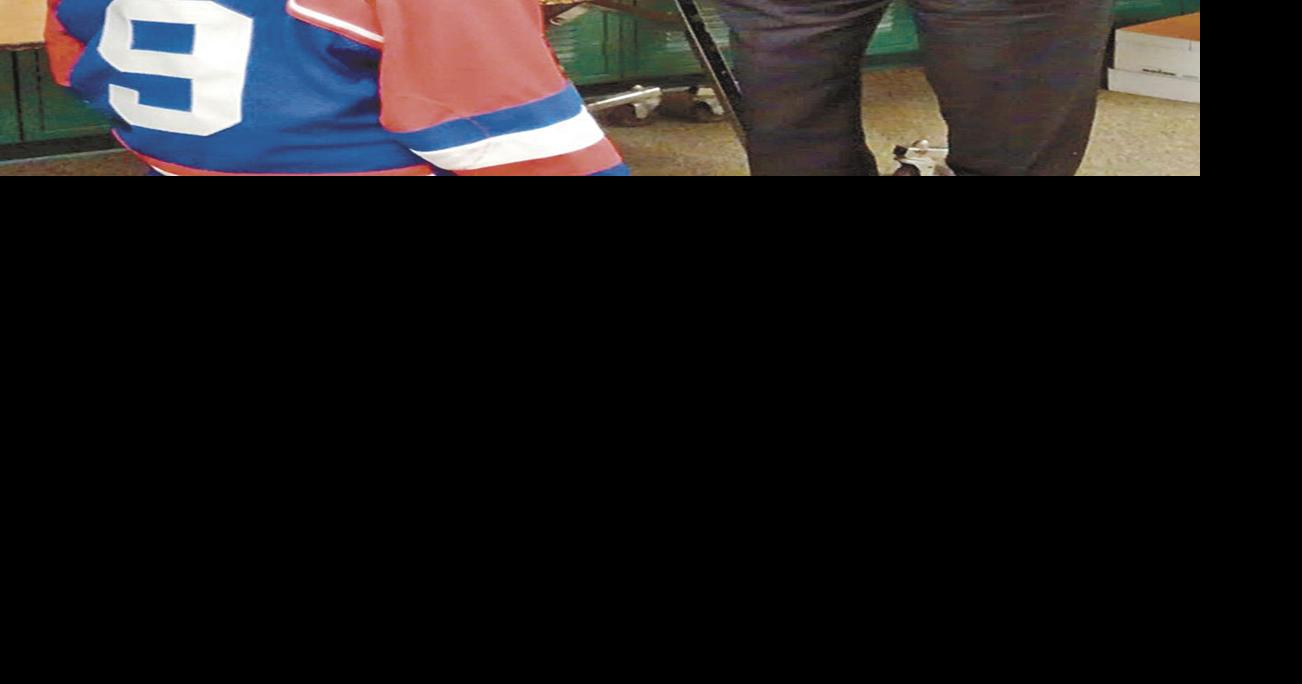Hockey legend Henry Boucha visits Pine City | News | pinecountynews.com