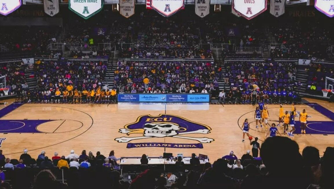 Full ECU men s and women s basketball schedule released The East Carolinian piratemedia1