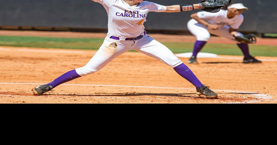 ECU softball finish strong in Pirate Clash | Sports | piratemedia1.com