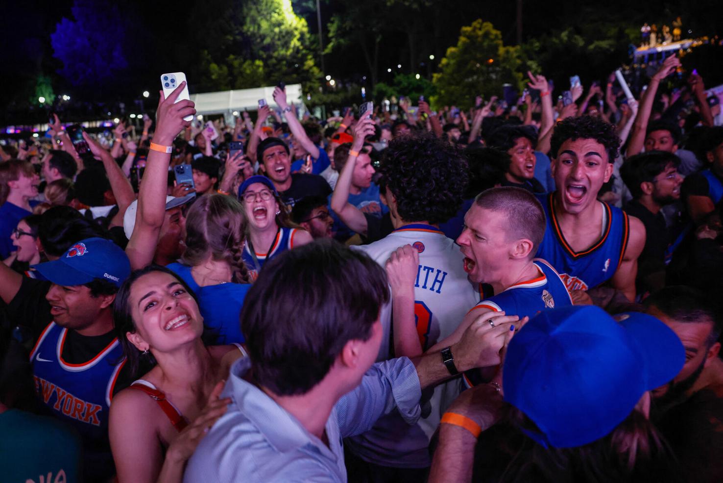 Knicks fans revel after first championship in 53 years: 'Pandemonium ...