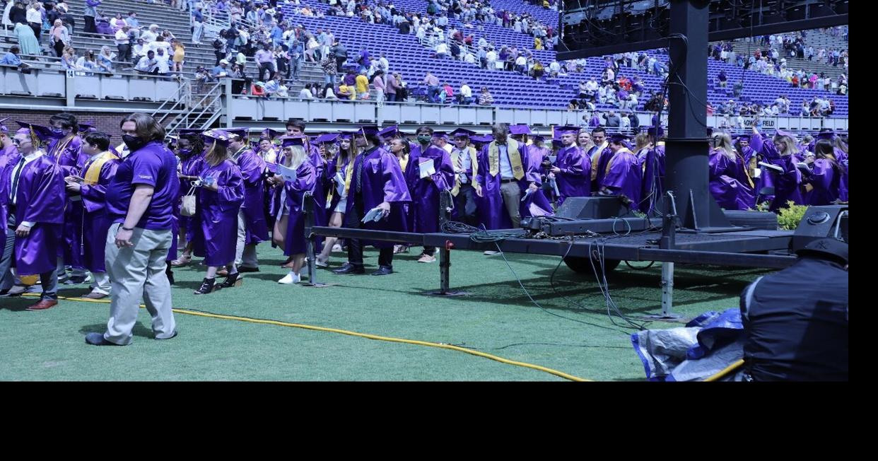 ECU celebrates in-person commencement ceremonies | The East Carolinian ...