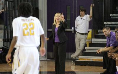 Heather Macy eyeing 200th win | Sports | piratemedia1.com