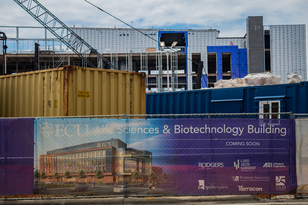 ECU continues construction on research building | The East Carolinian ...