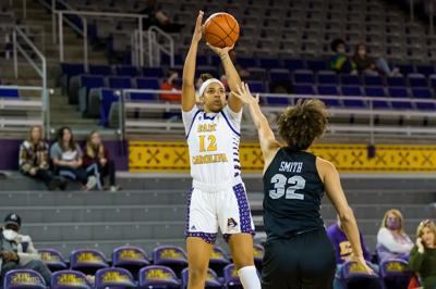 Pirates shock the Shockers in overtime | The East Carolinian ...