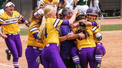 ECU Softball wins series over USF | Sports | piratemedia1.com
