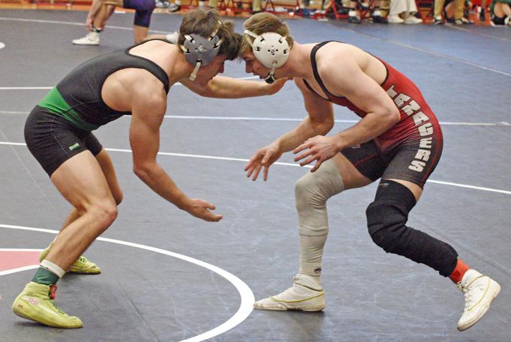 Vermillion Wrestlers Place at Yankton Invitational | Sports | plaintalk.net