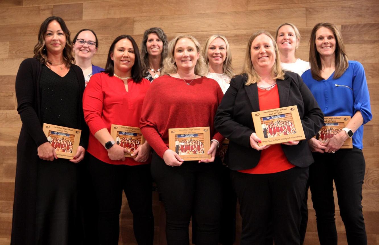 Vermillion ’98 Volleyball Team Joins Tanagers Hall of Fame | Local News ...
