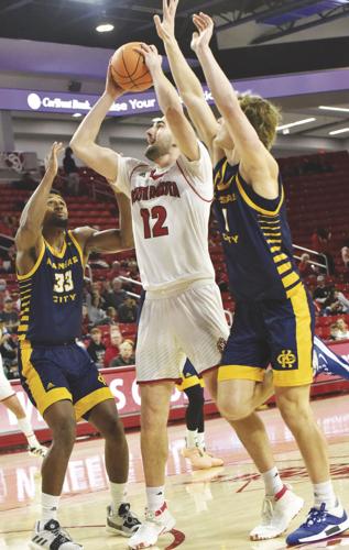 Kansas City Powers Past Coyotes | Sports | plaintalk.net