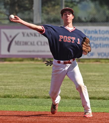 Lennox Powers Past Post 1 | Sports | plaintalk.net