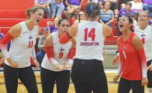 Squaws stay steady in Floresville Tournament | Sports ...