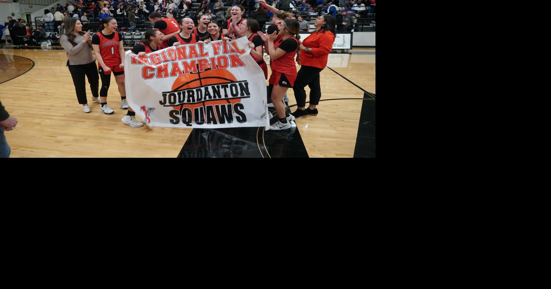 Squaws celebrating | Sports | pleasantonexpress.com