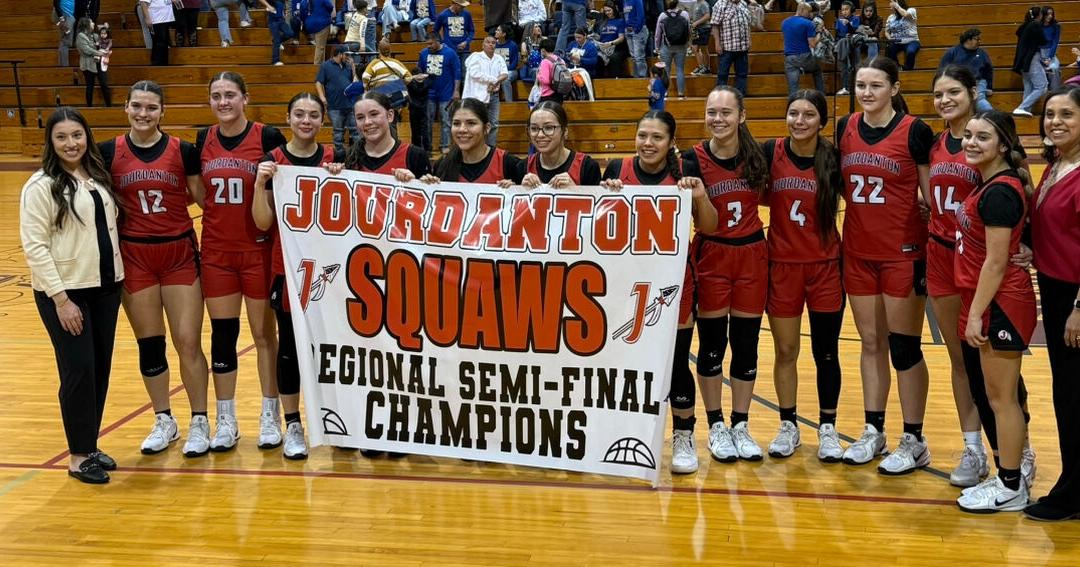 Squaws win regional semi-final championship | Sports ...