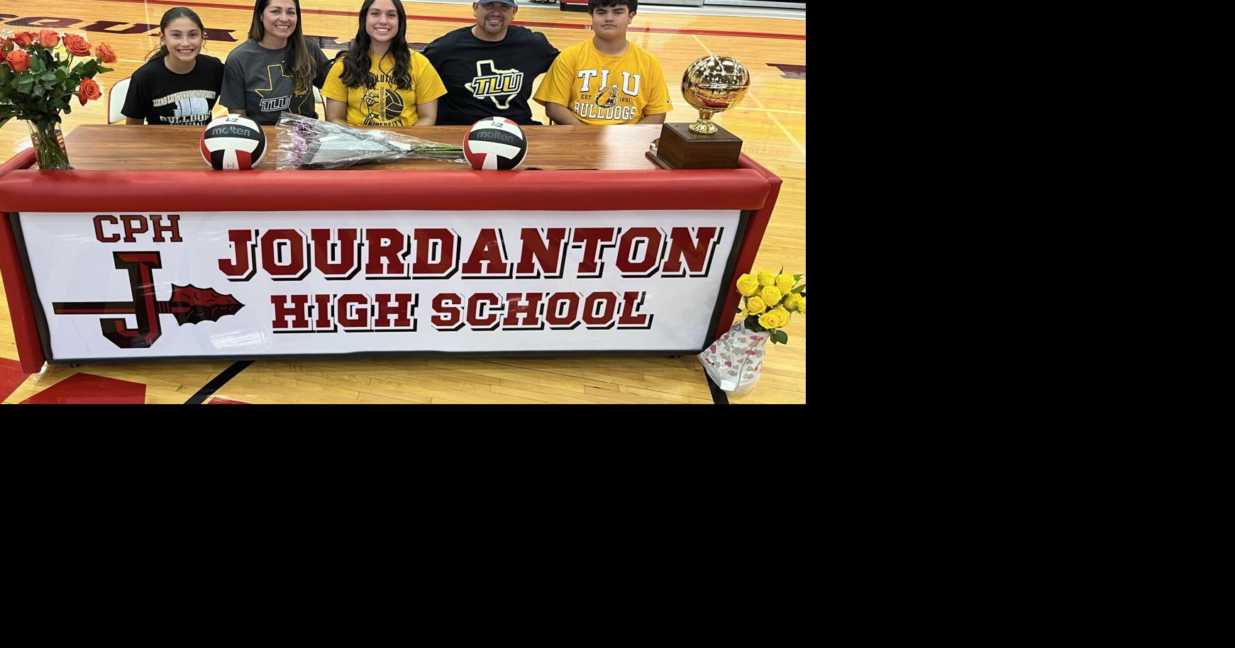 Jourdanton setter signs with TLU | Sports | pleasantonexpress.com