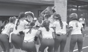 SQUAWS ROLLING THROUGH DISTRICT | Sports | pleasantonexpress.com