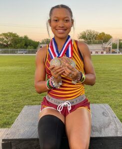 Boyd sprints, jumps for regionals | Sports | pleasantonexpress.com