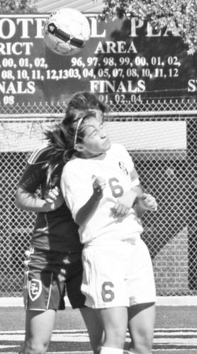 Lady Eagles soar to fifth place | Sports | pleasantonexpress.com