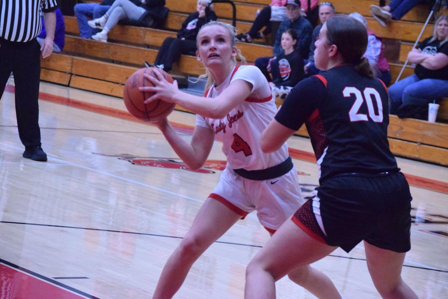 SW girls' furious rally falls just shy in 51-49 loss to Coal Grove ...
