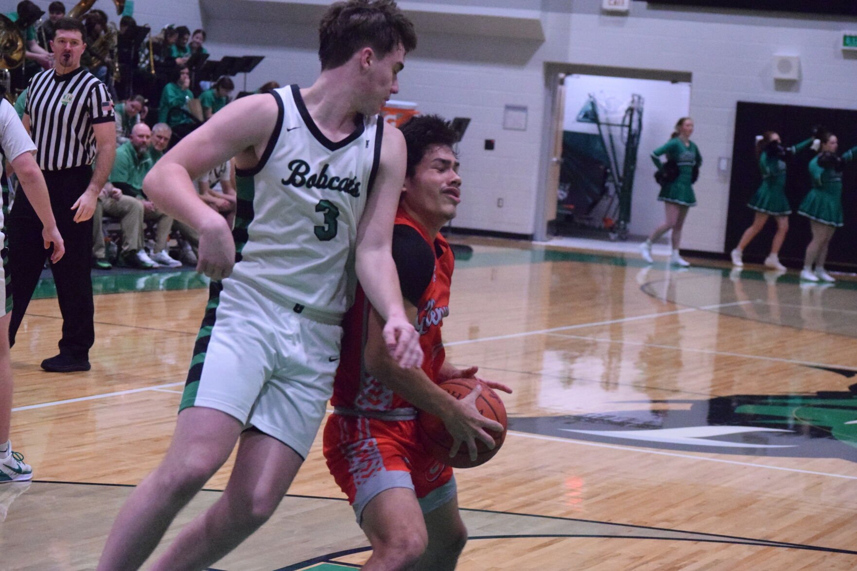 Second-half spurt leads Green to fourth straight win in 67-54 victory ...