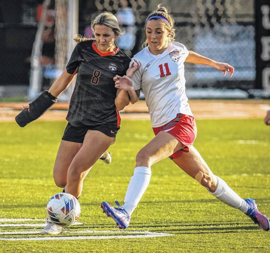 Lady Falcons forge 3rd decade | Sports | portsmouth-dailytimes.com