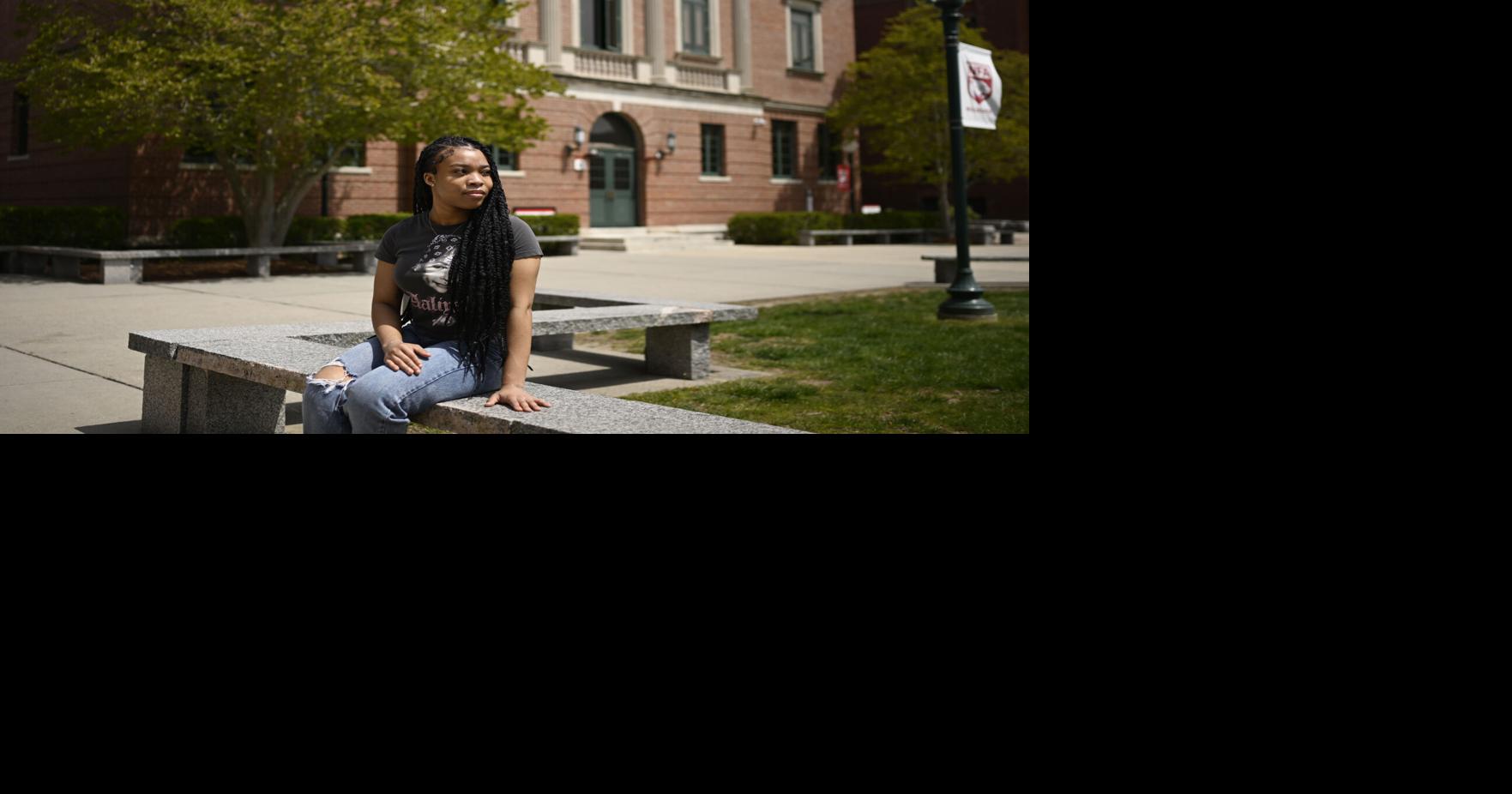 Experts fear 'catastrophic' college declines due to botched FAFSA ...