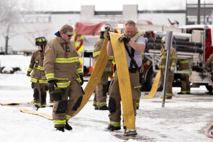 Fire breaks out in Texas Roadhouse kitchen, causing damage to building ...
