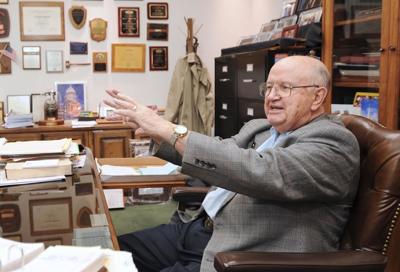 Water expert, former senator to be buried Friday | Government ...