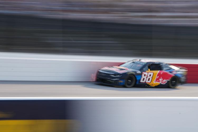 Connor Zilisch and Shane van Gisbergen hope to be on the right track at ...