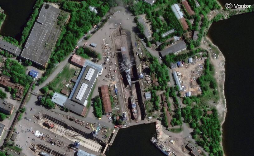 Ukrainian drones hit St. Petersburg oil terminal before city hosts ...
