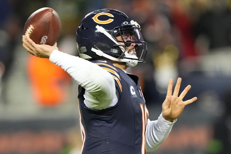 Caleb Williams rallies Bears from 18 points down for 31-27 playoff win ...