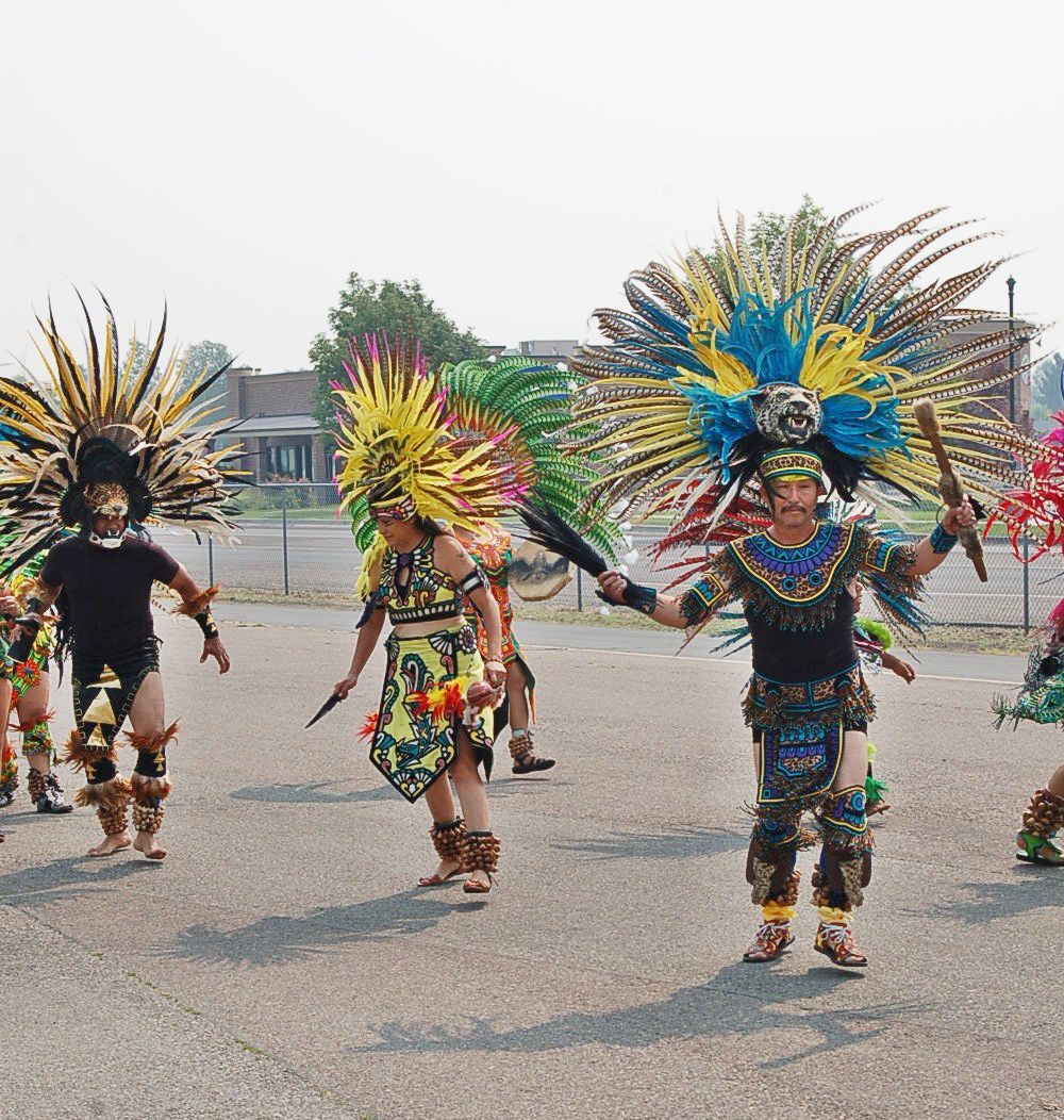 GOOD TIME AT THE GROVE: Crowds enjoy Kermes Festival Sunday | Chronicle ...