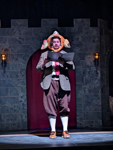 Upcoming 'Complete Works of William Shakespeare Abridged' brings a ...