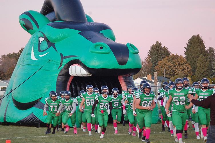 Homecoming 2019: Blackfoot Broncos cap off big day with win | News ...