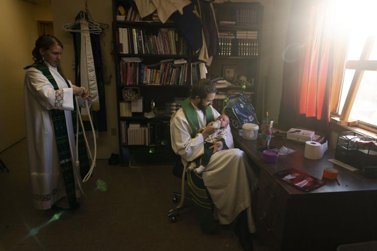 Climate migration: Alaska village resists despite threats | Features ...
